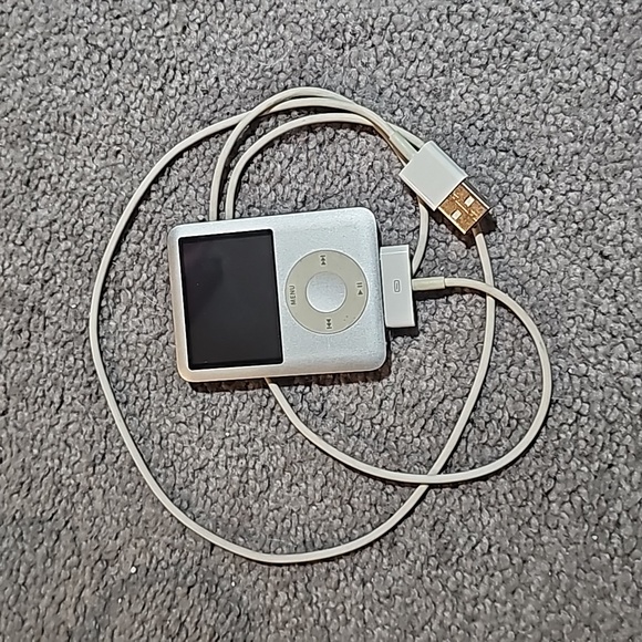 Apple | Portable Audio & Video | Ipod Video | Poshmark